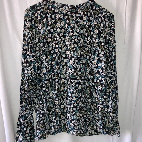 LOFT | Tops | Loft Floral Blouse | Poshmark